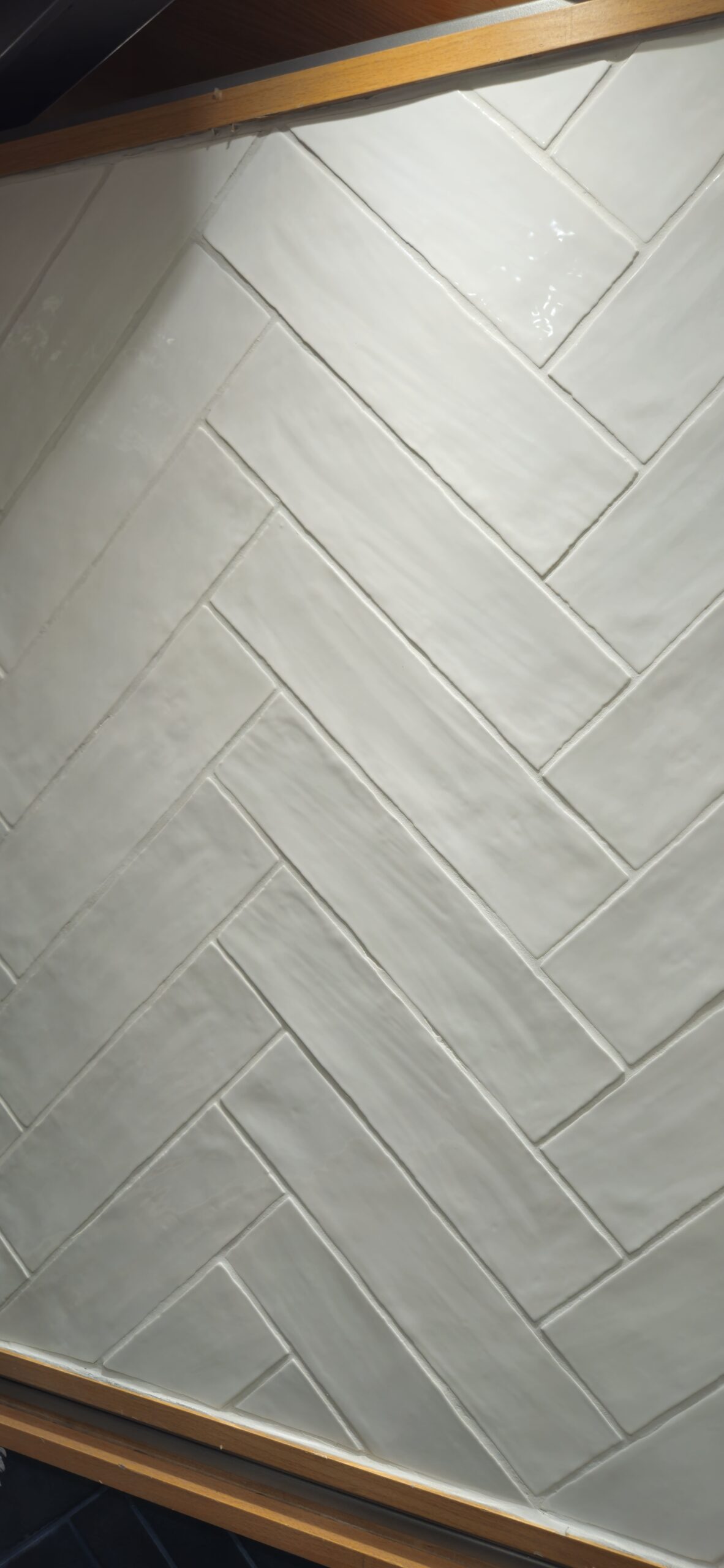 VR03 White Rustic Brick - Freelands Tiles